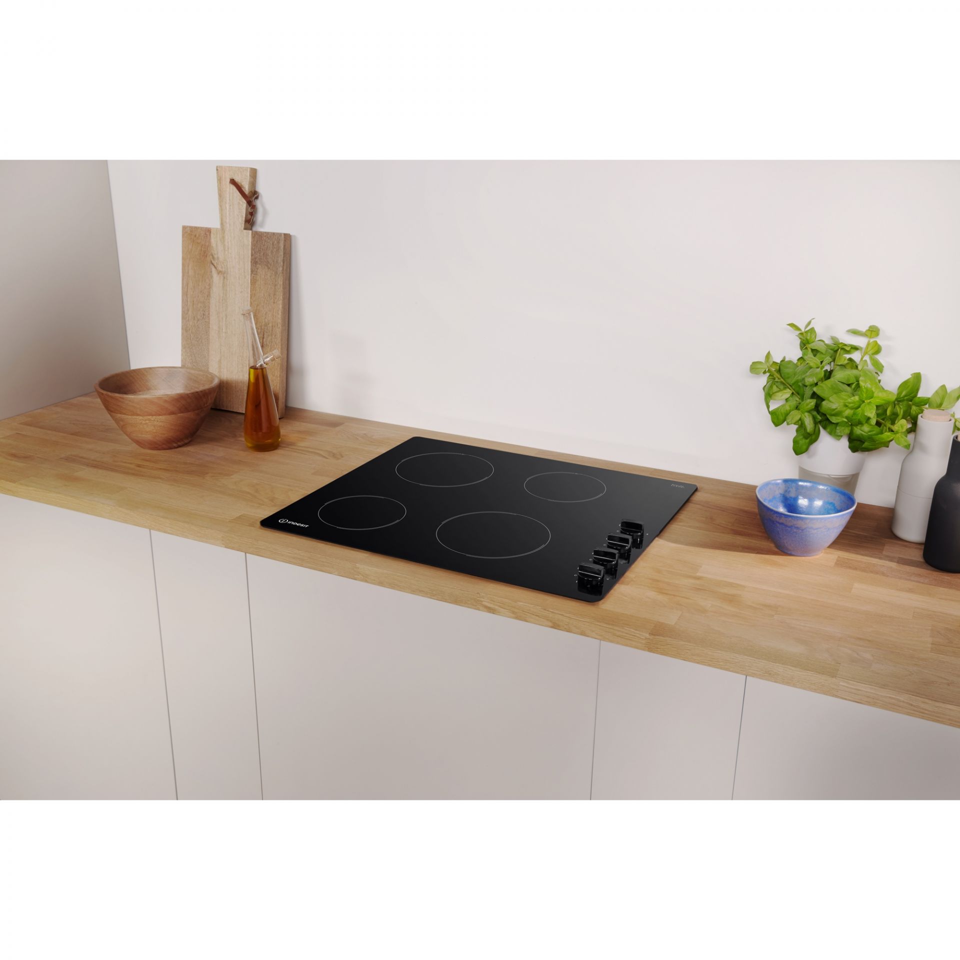 Indesit RI 860 C 60cm Built-In 4 Zone Ceramic Hob - Black | Hughes