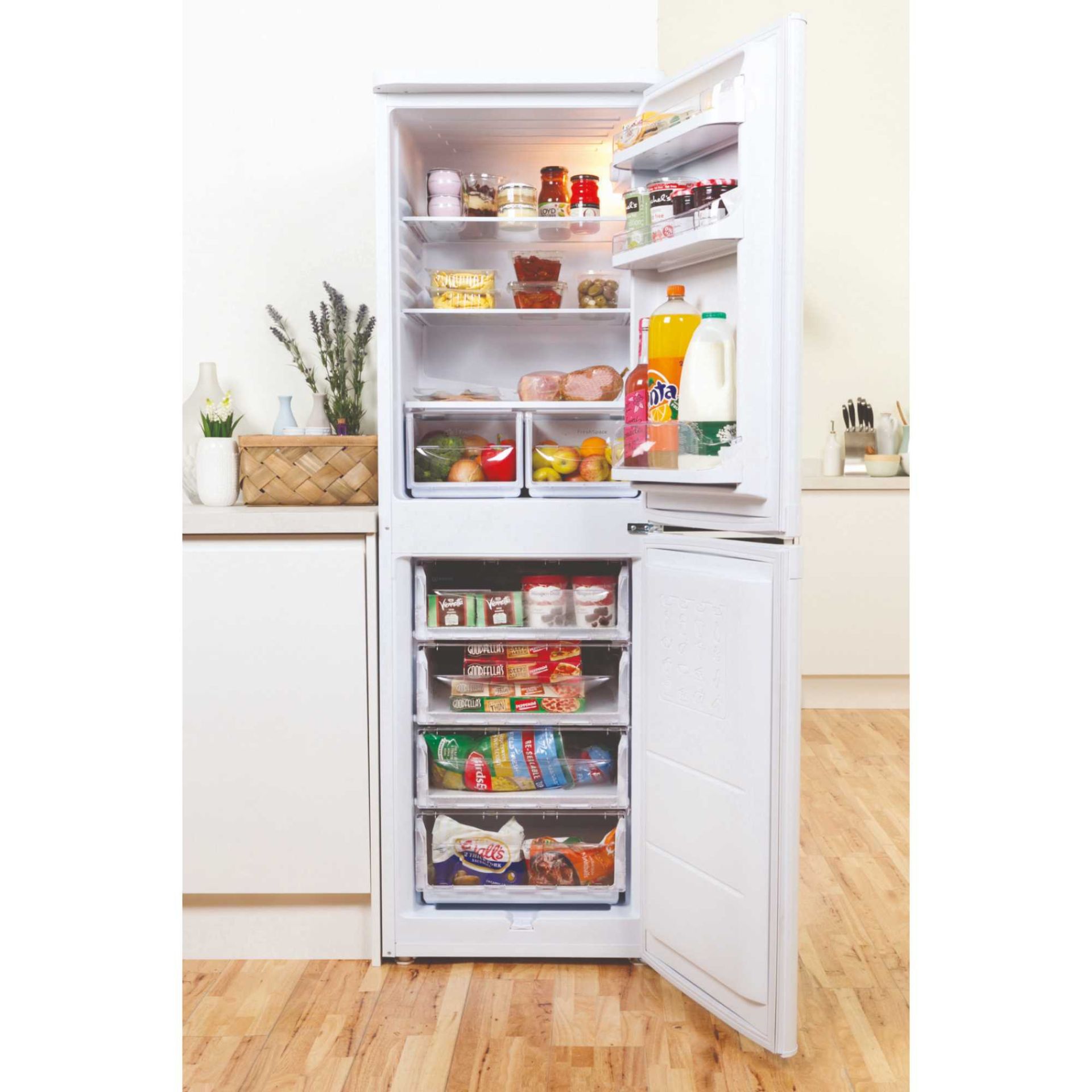 Indesit IB55732WUK 287L 50/50 Fridge Freezer | Hughes